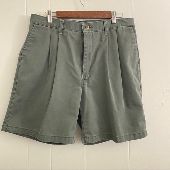 Timber Creek | Shorts | Timber Creek By Wrangler Mens Olive Pleated Front Shorts 4 Pockets 36 ...